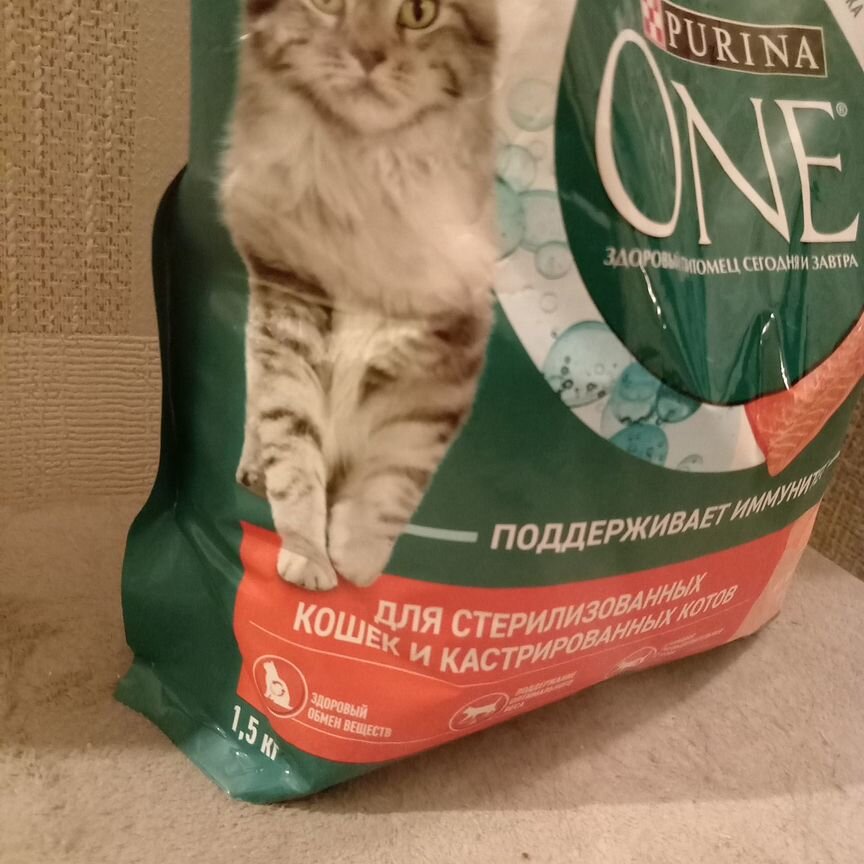 Корм для стерилизованных кошек премиум-класса
