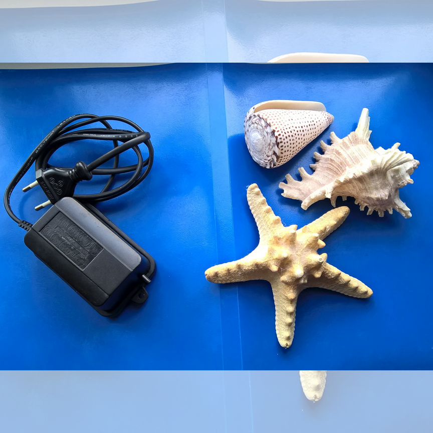 Компрессор для аквариума и ракушки.Одним лотом