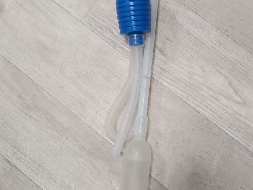 Сифон для аквариума с грушей