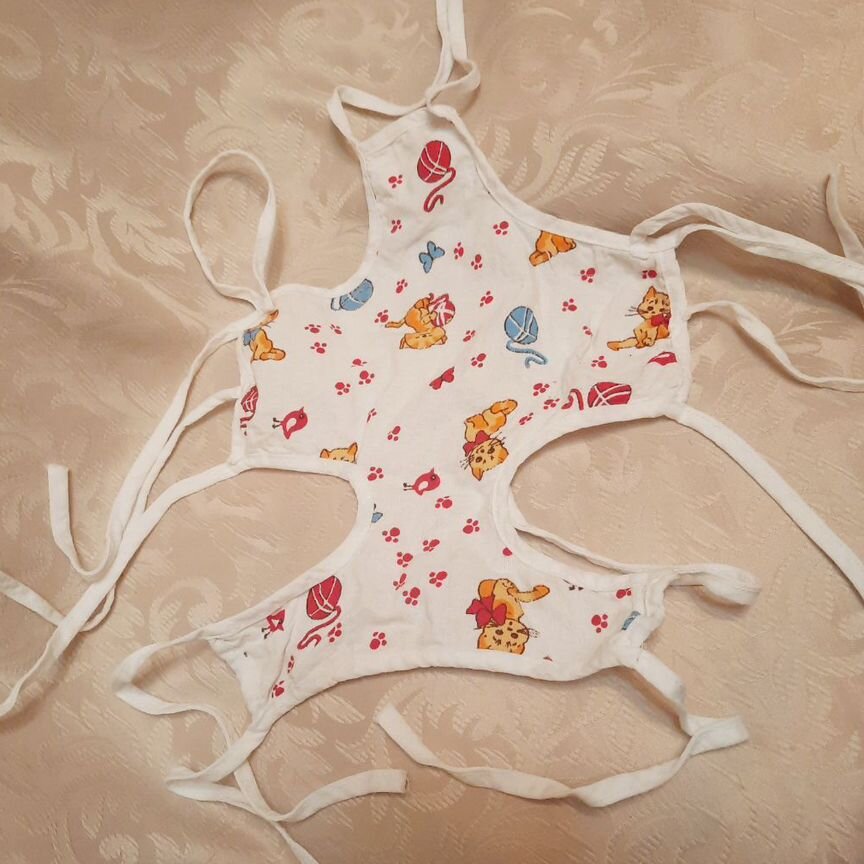 Попона для кошек на завязках