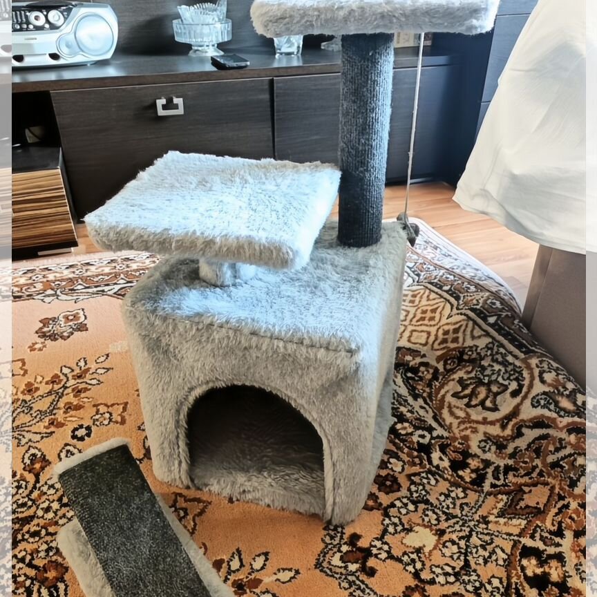 Когтеточка домик для кошки бу