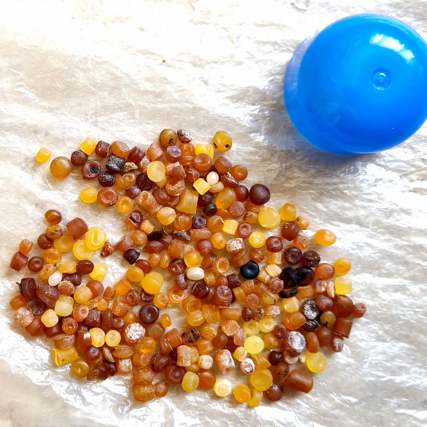 Янтарь искусственный для аквариума