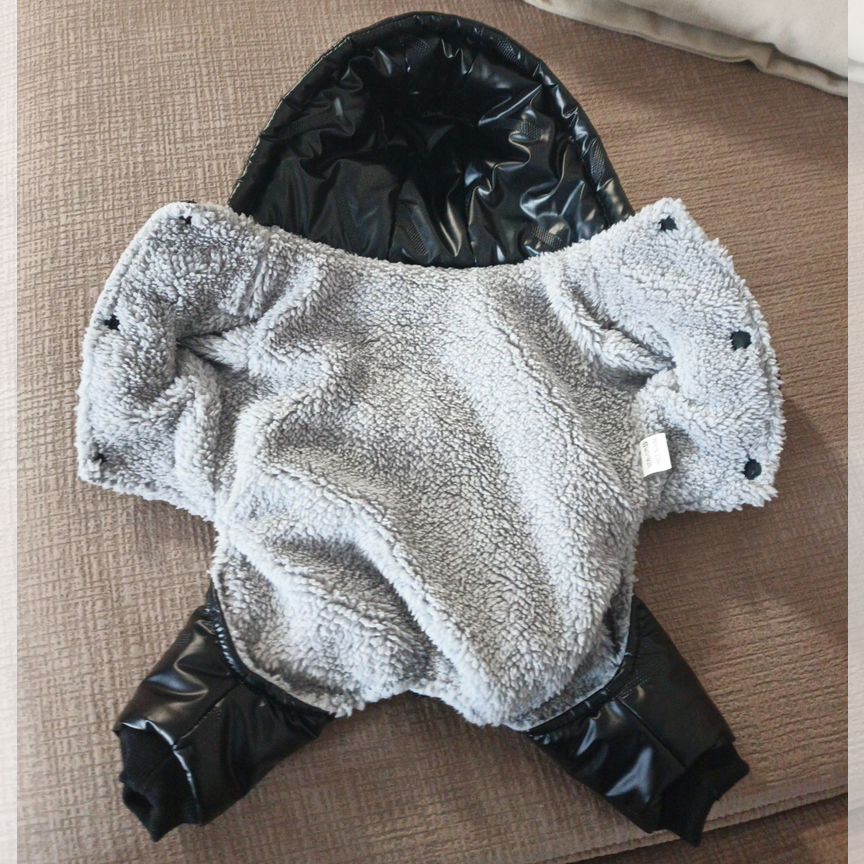 Одежда для маленьких собак