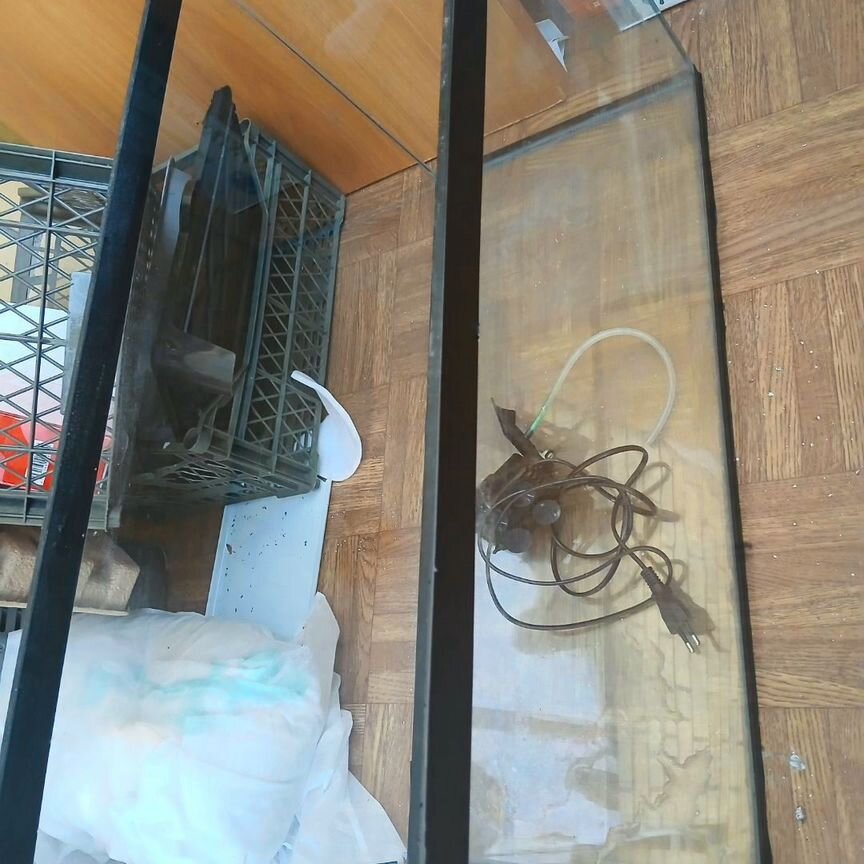 Аквариум на 100л