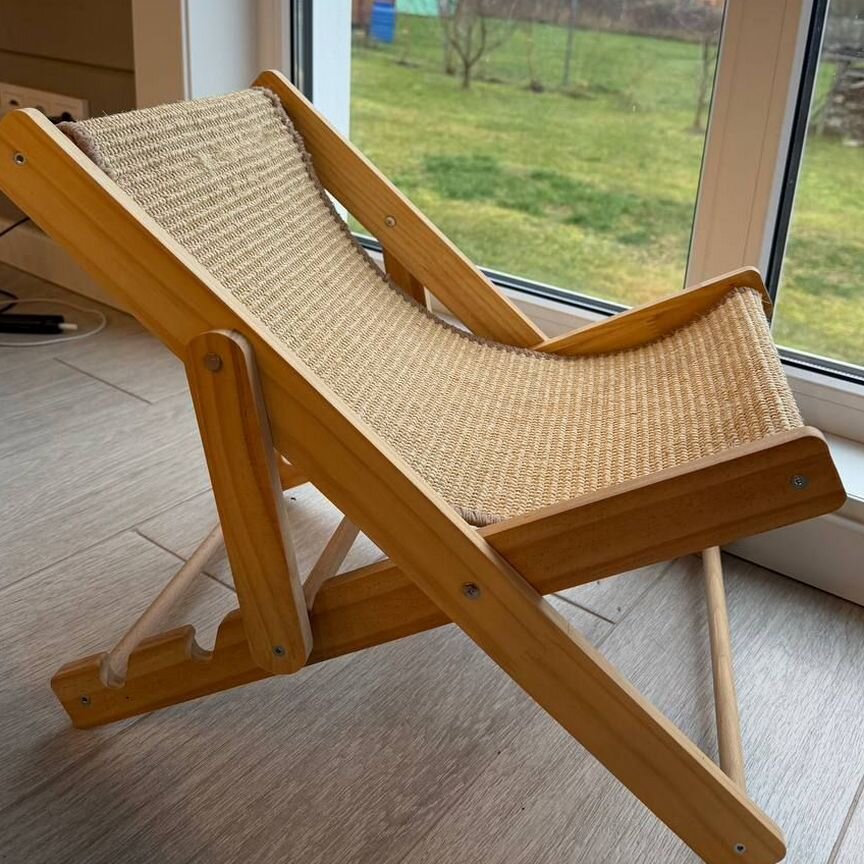 Лежанка-когтеточка