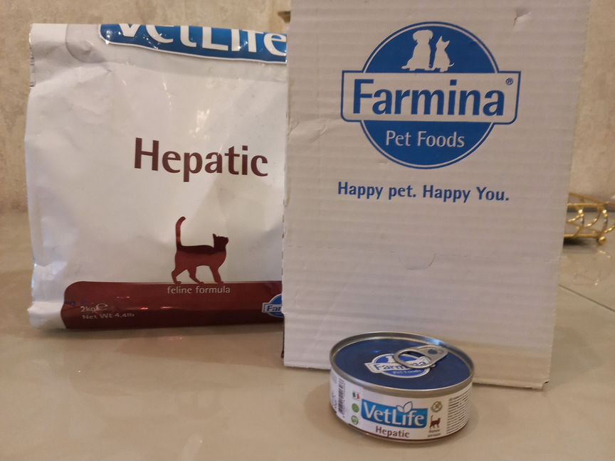 Корм для кошек farmina и Vetlife Hepatic