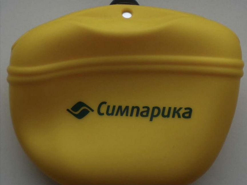 Поясная сумочка для корма собаки при дрессировке