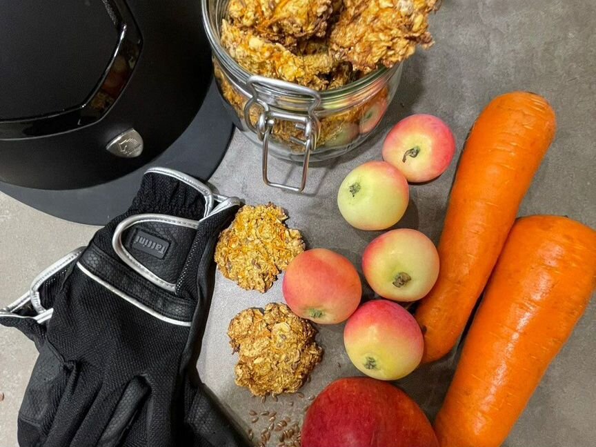 Лакомства для лошадей