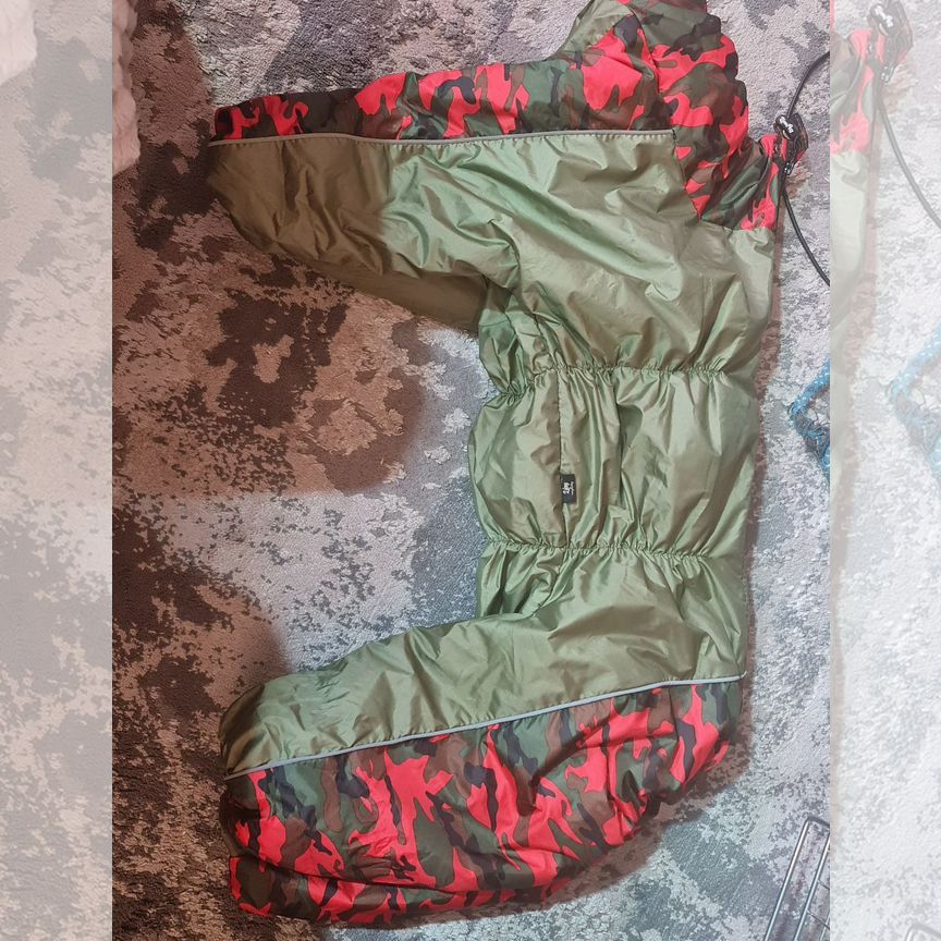 Комбинезон для средней собаки