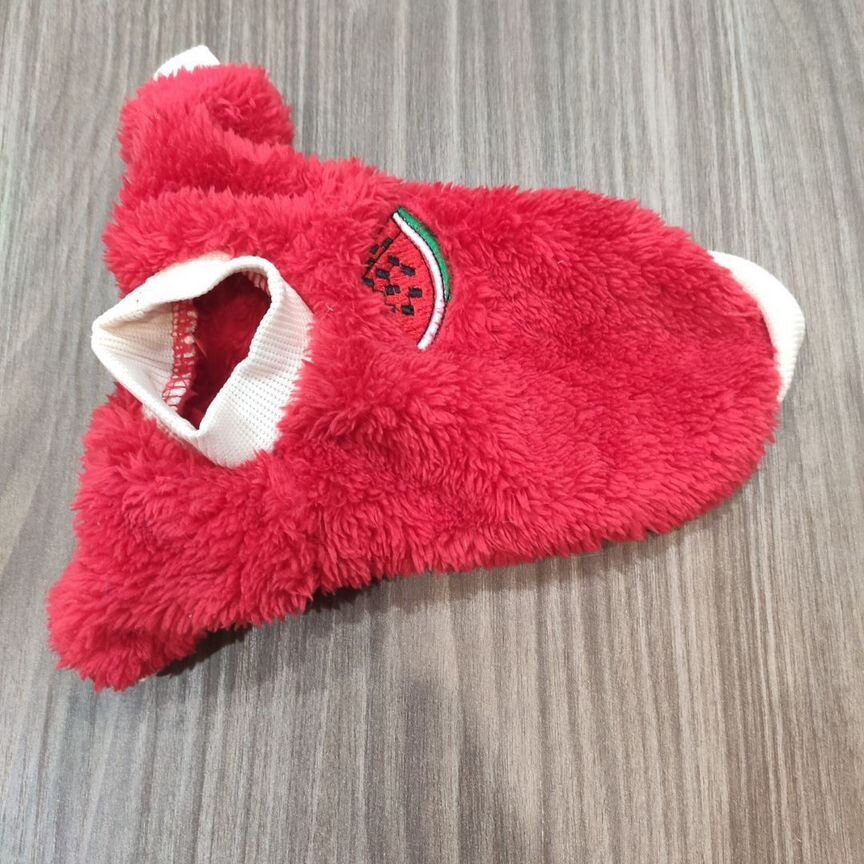 Плюшевая кофта для маленькой собачки