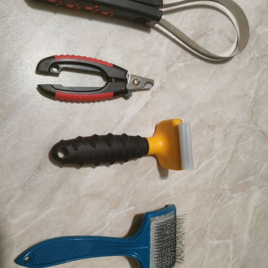 Щетка-пуходерка