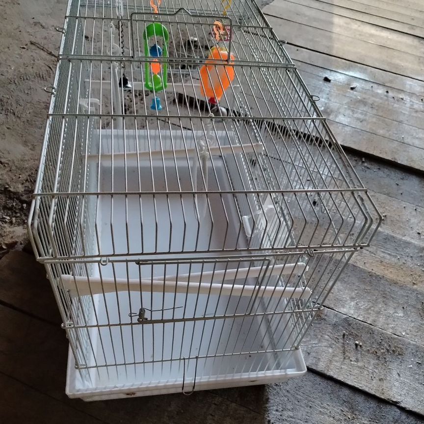 Клетка для попугаев