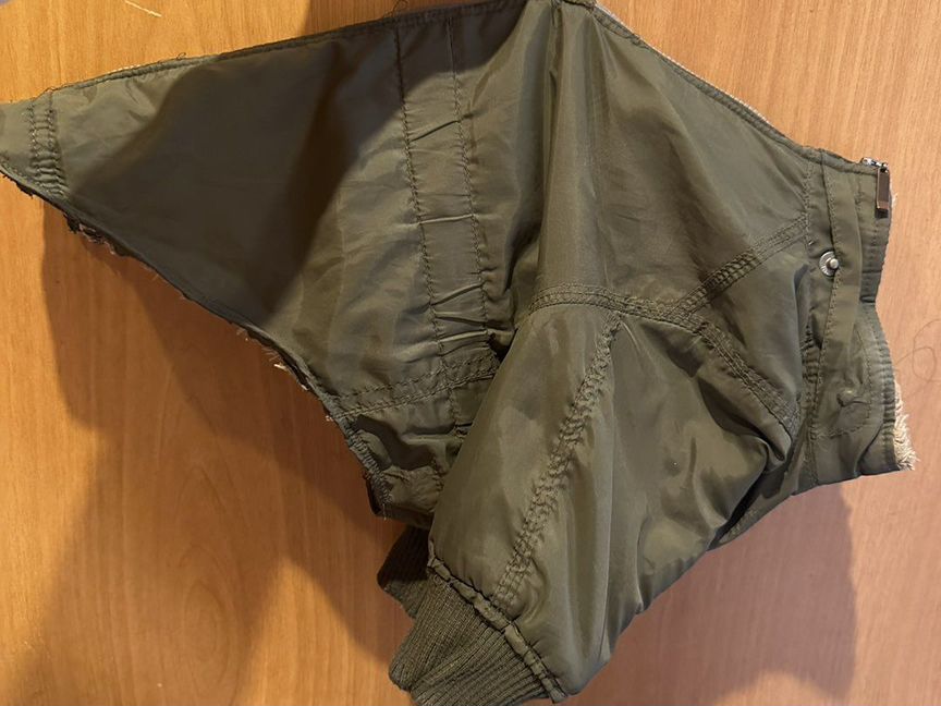 Одежда и принадлежности для собаки