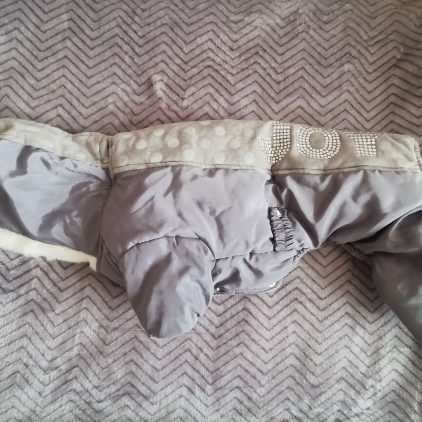 Комбинезон для маленькой собачки