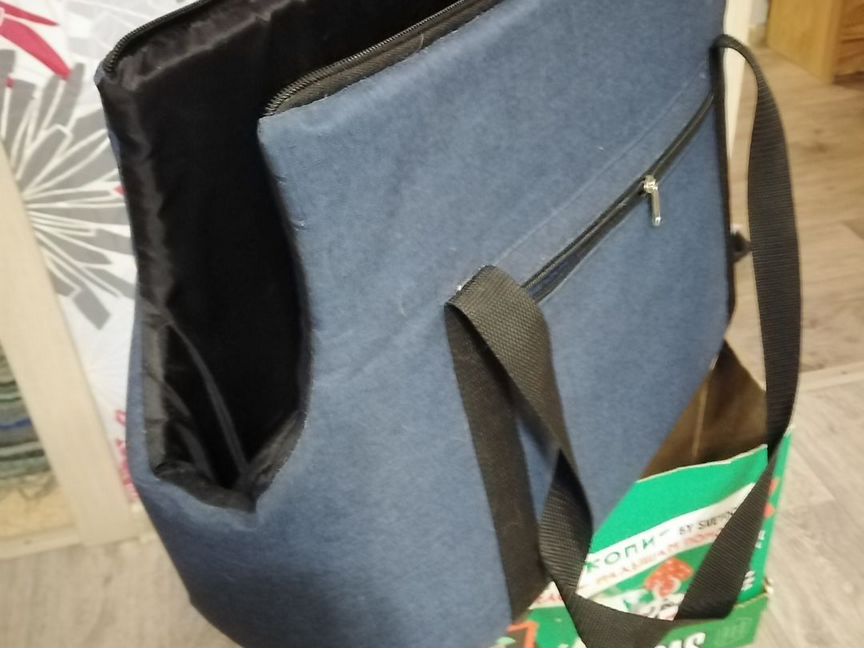 Сумка переноска для маленькой и средней собачки