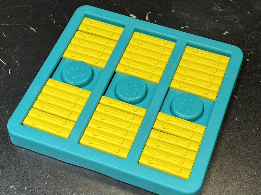 Головоломка для собак интелектульная кормушка