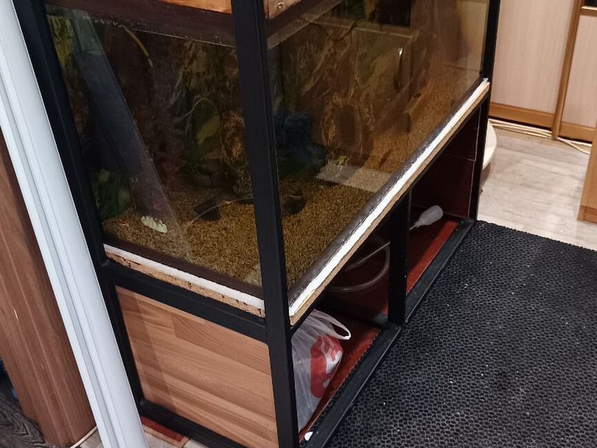 Аквариум с тумбой 200 литров