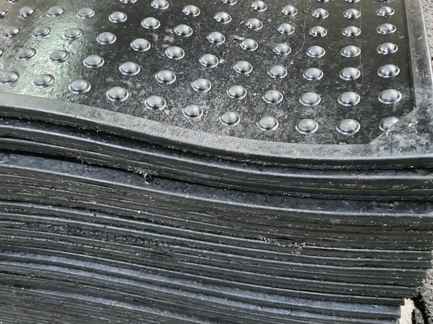 Маты для коров и лошадей