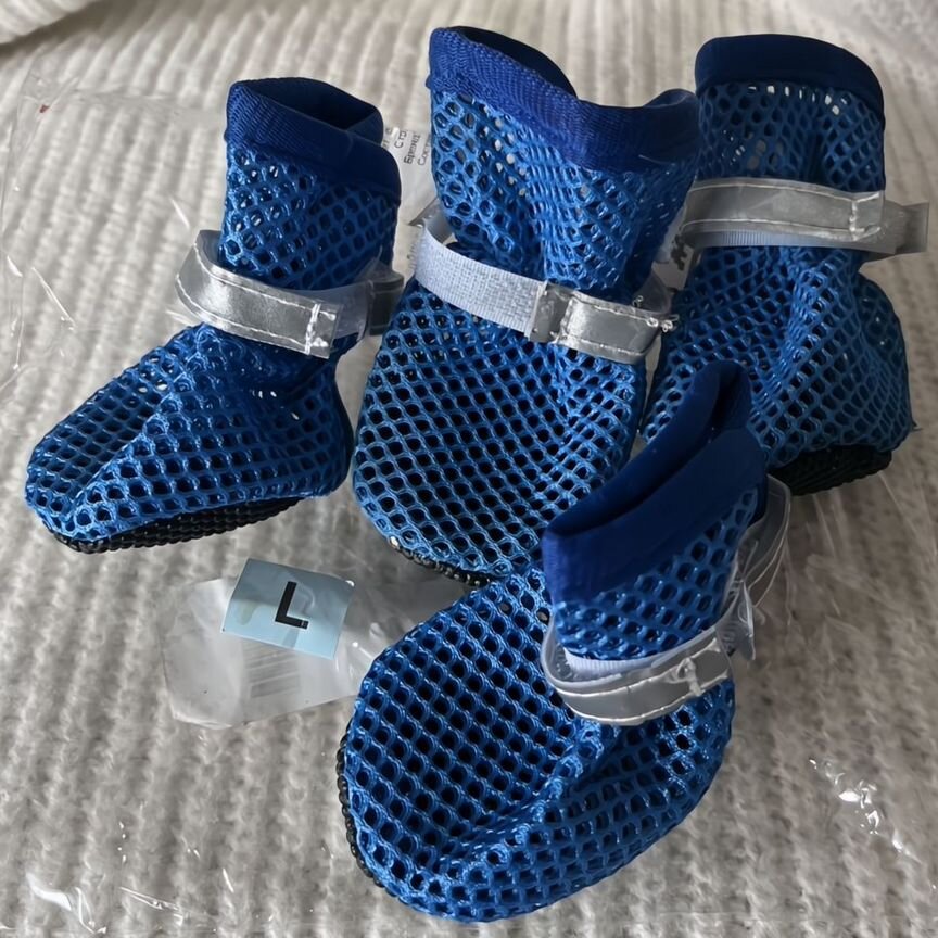 Ботинки для маленьких собак