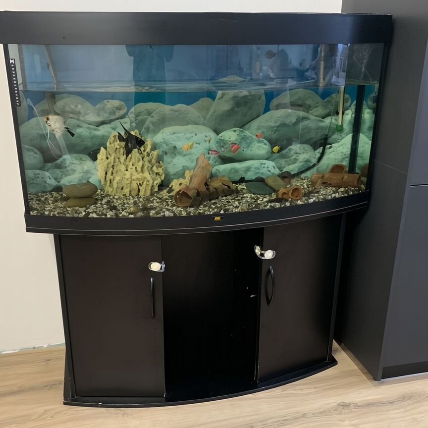 Аквариум с тумбой 300 литров