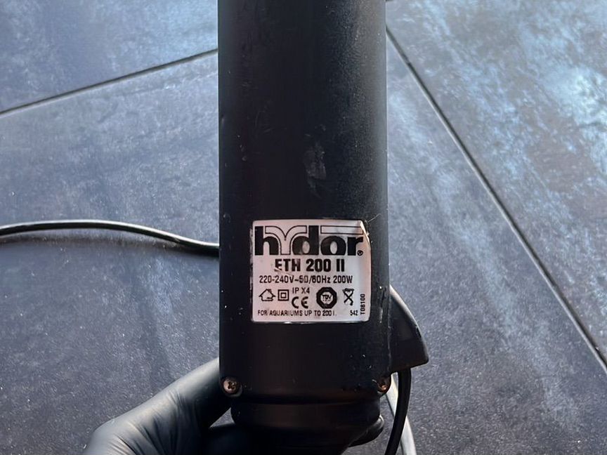 Обогреватель Hydor EHT200 внешний проточный