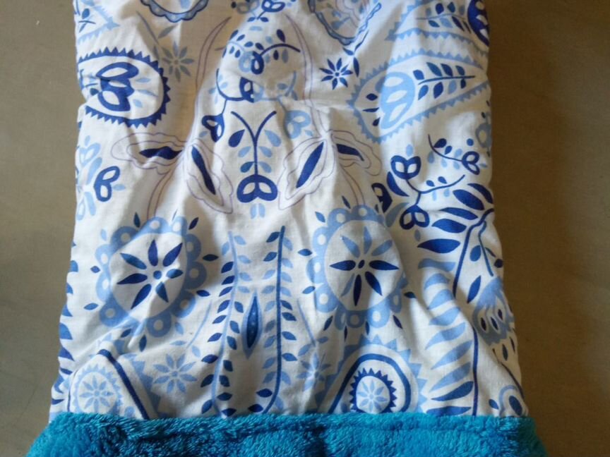 Теплый спальный мешочек для домашнего питомца