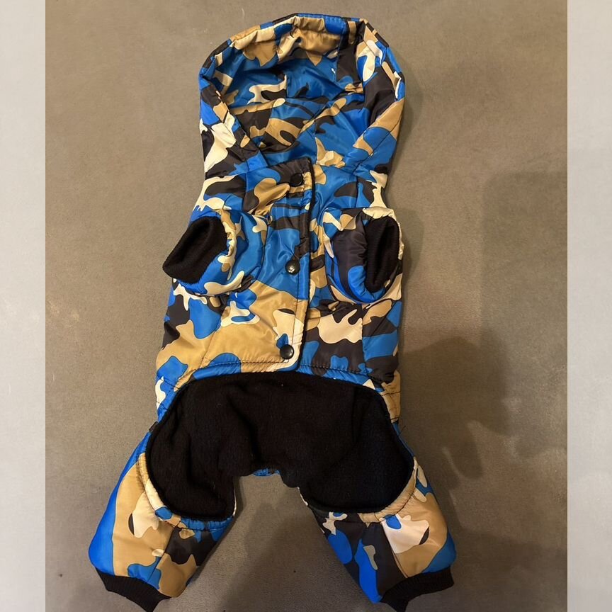 Зимний комбинезондля маленькой собачки