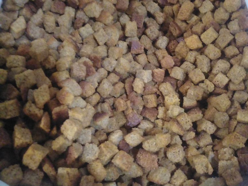 Хлеб на корм животным