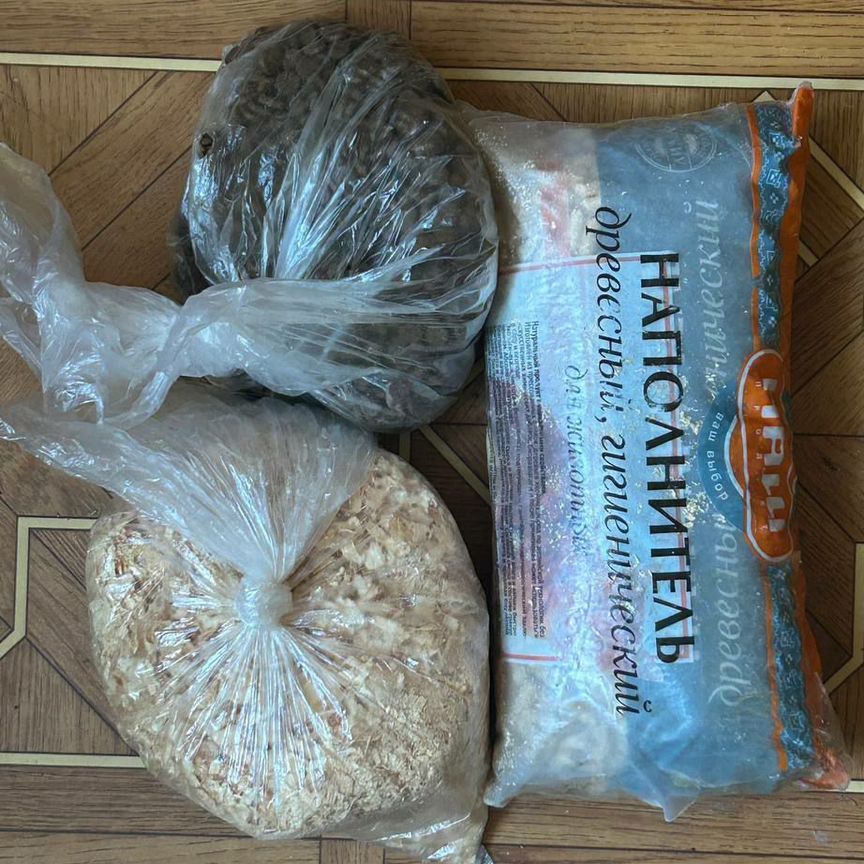 Наполнитель и корм для кошек(остатки)