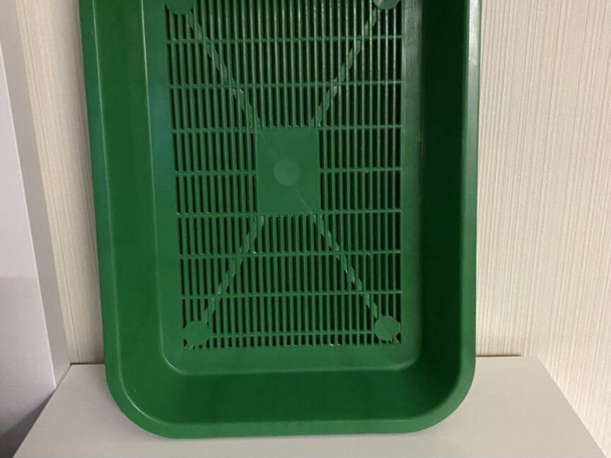 Лоток с лопаткой для кошек