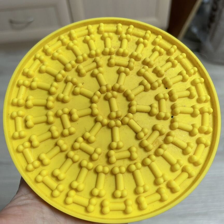 Коврик для кормления собак