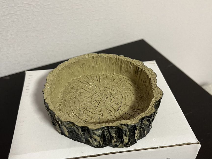 Кормушка-поилка