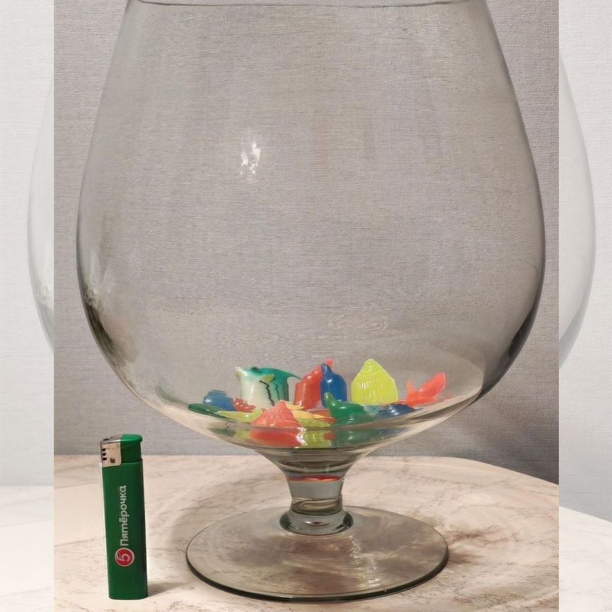 Аквариум для рыбок круглый 8л