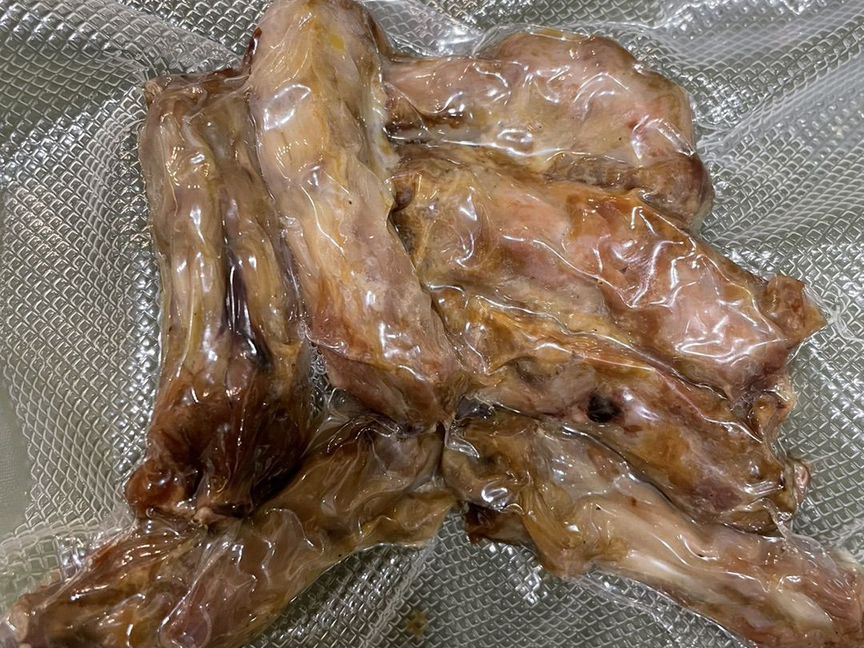 Лакомства для собак куриные шейки вяленые