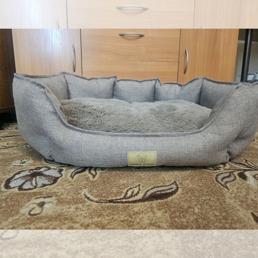 Лежанка для кошек и собак