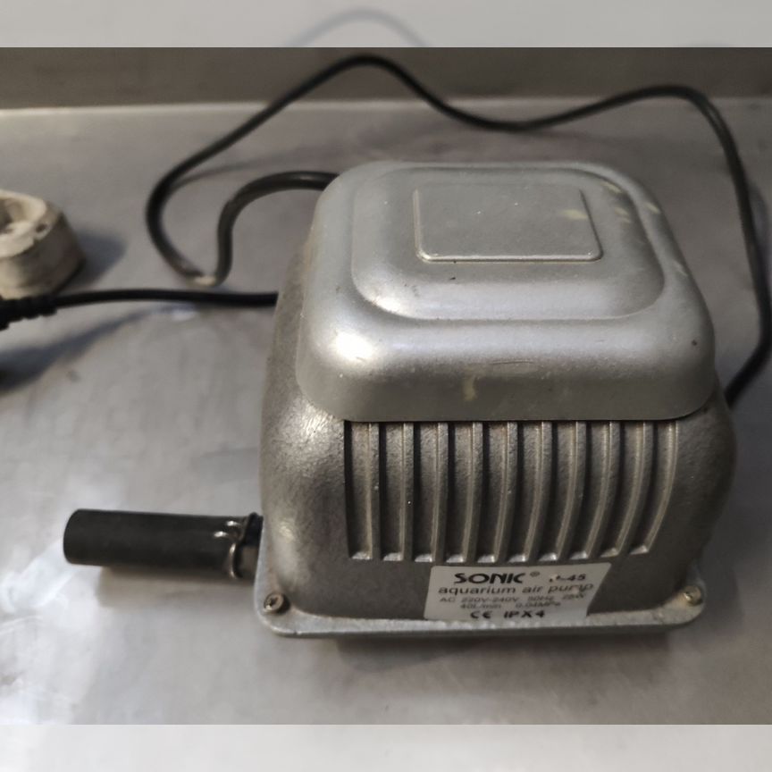 Компрессор для пруда и септика