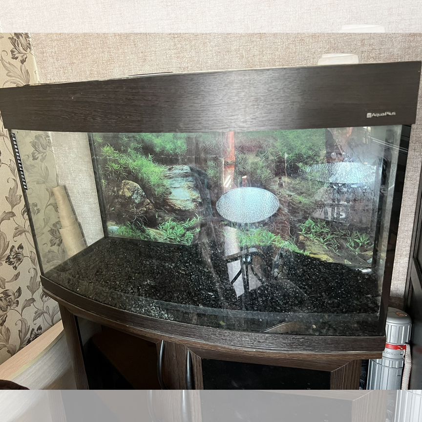 Продается аквариум на 120литров