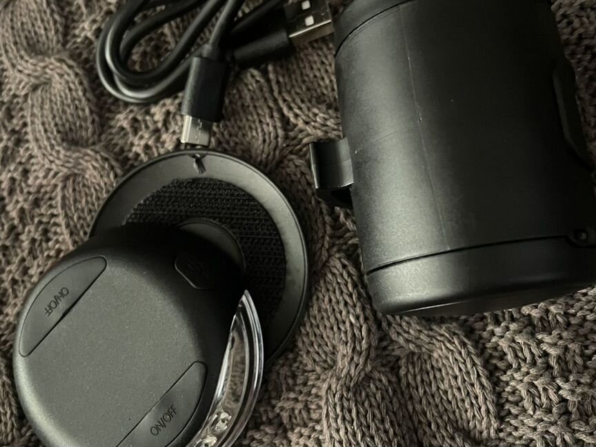 Фонарь на рулетку-поводок и бокс