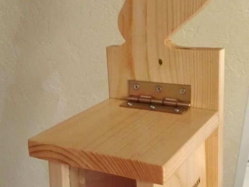 Кормушка для белок