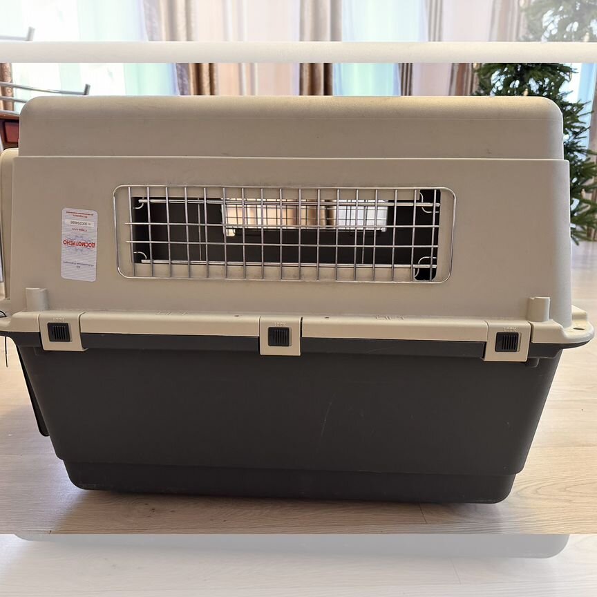 Переноска для больших собак на колесах