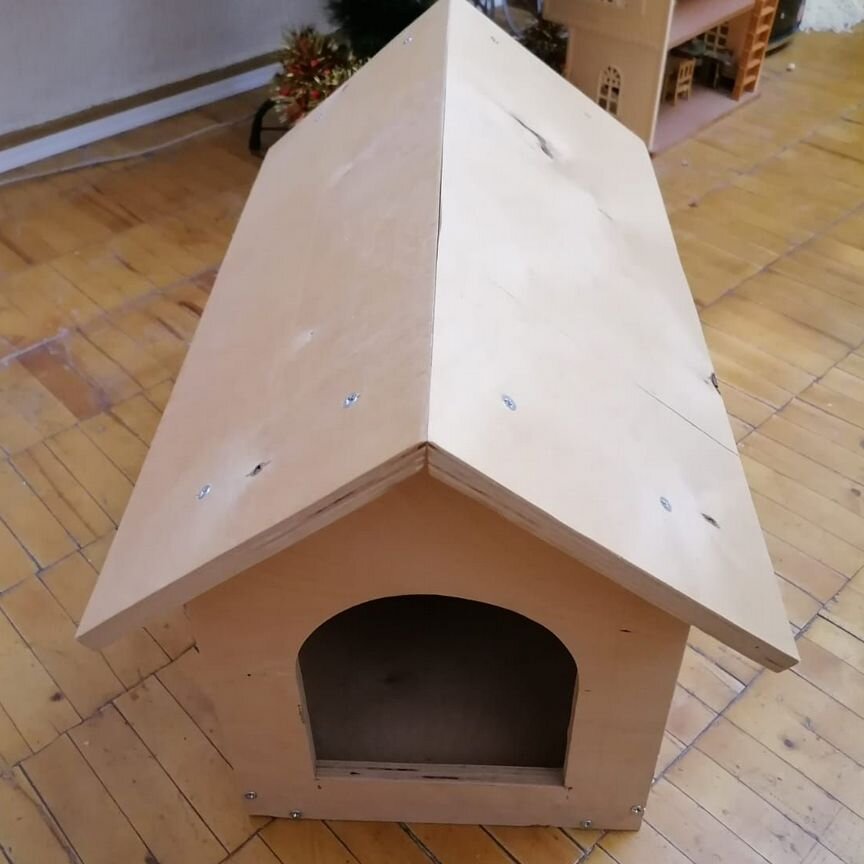 Будка для маленькой собаки или кошки