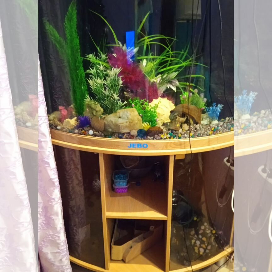 Аквариум с тумбой