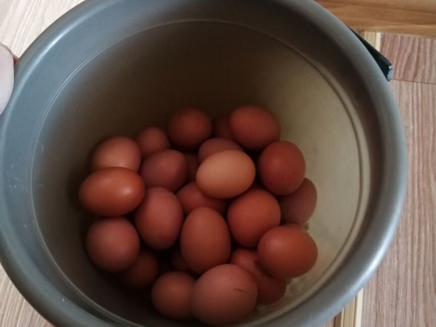 Деревенские яйца