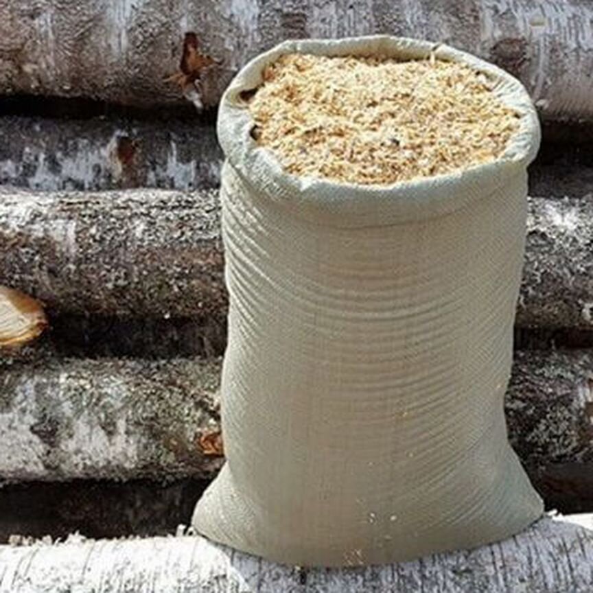 Опилки в мешках