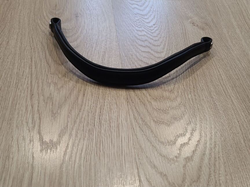 Налобник для лошади