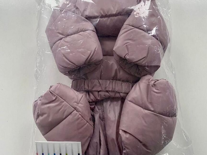 Комбинезон зимний пуховой новый для мал. собаки