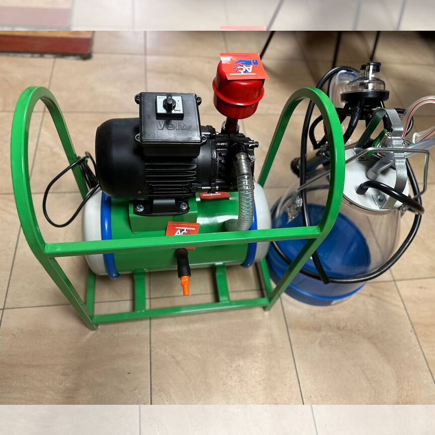 Доильная сухая увс М с мерным ведром