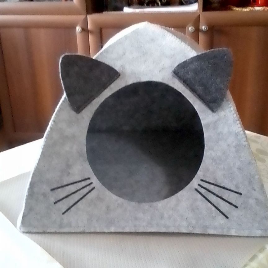 Домик для кошек мягкий