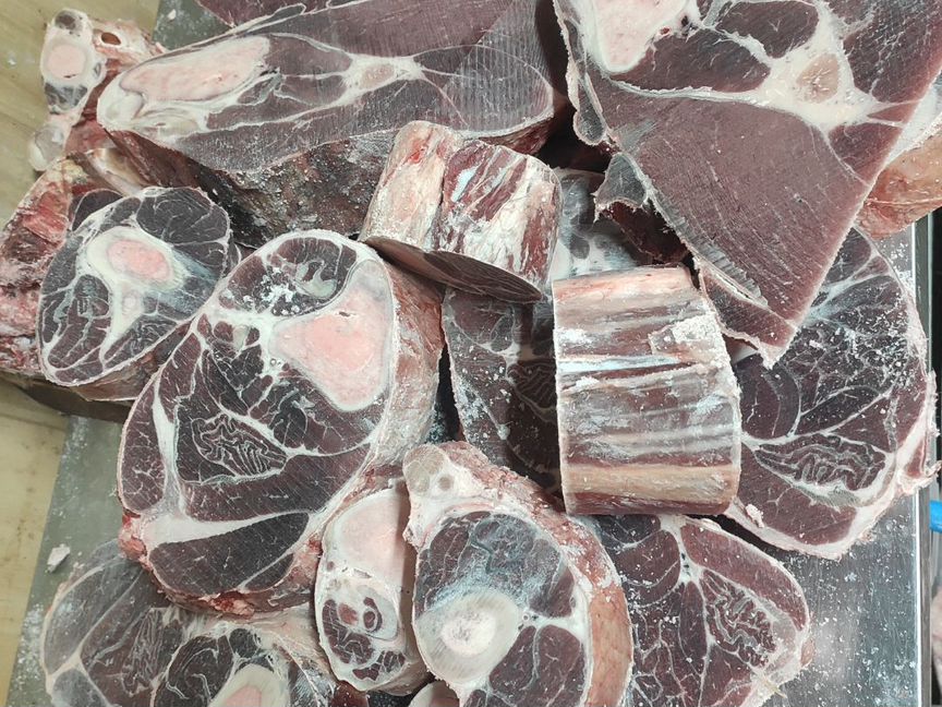 Мясо на кости для собак, корм собачий