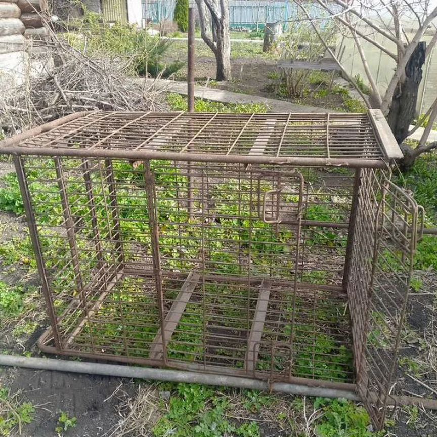 Большая клетка для кроликов